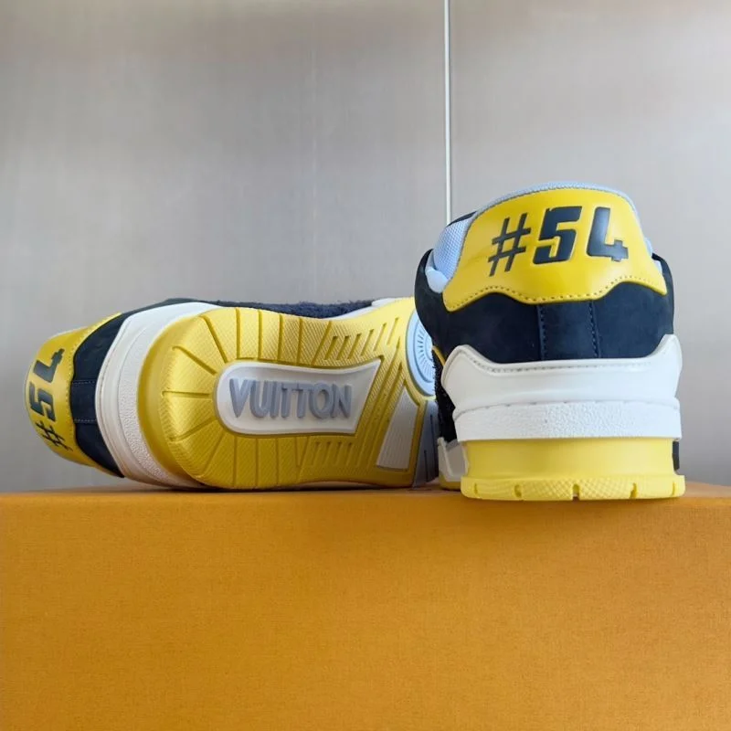 Precise copy Louis Vuitton Trainer Sneaker