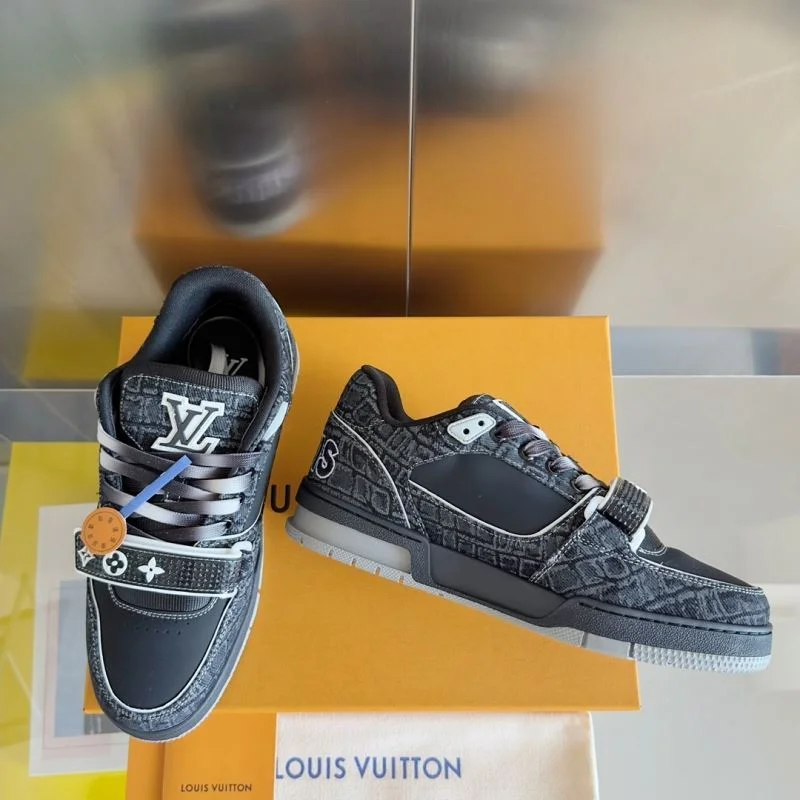 Factory-made Louis Vuitton Trainer Sneaker