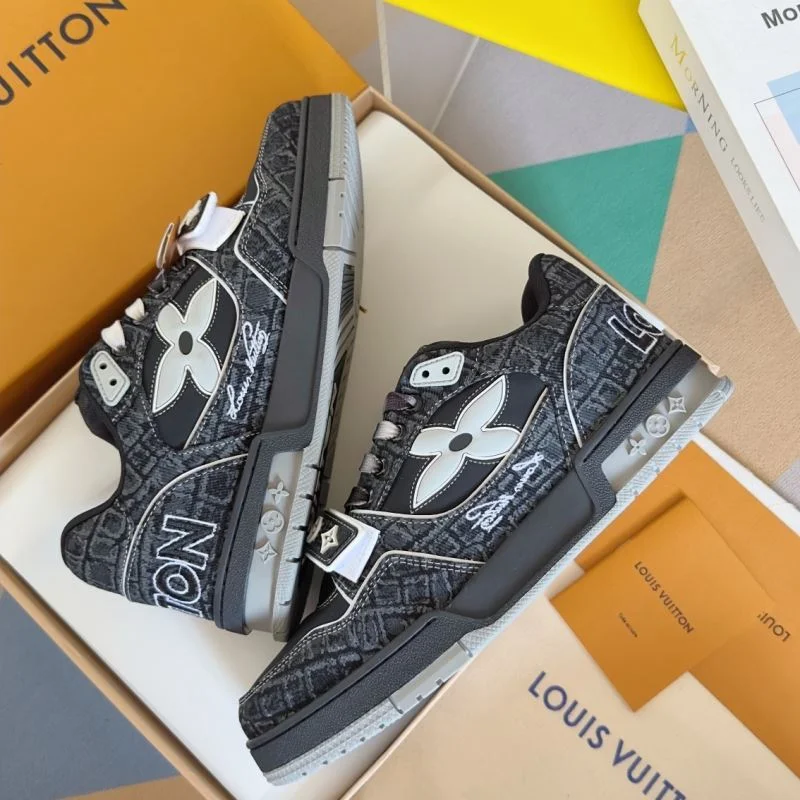 Factory-made Louis Vuitton Trainer Sneaker