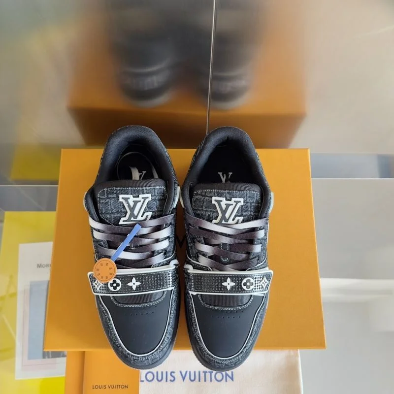 Factory-made Louis Vuitton Trainer Sneaker