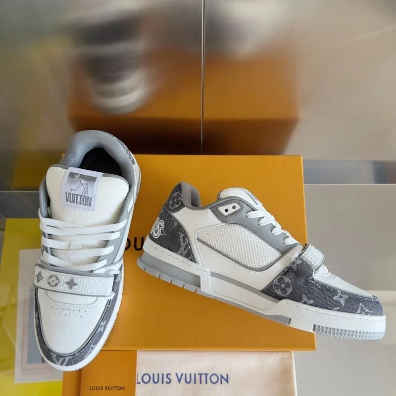 Reasonably priced Louis Vuitton Trainer Sneaker