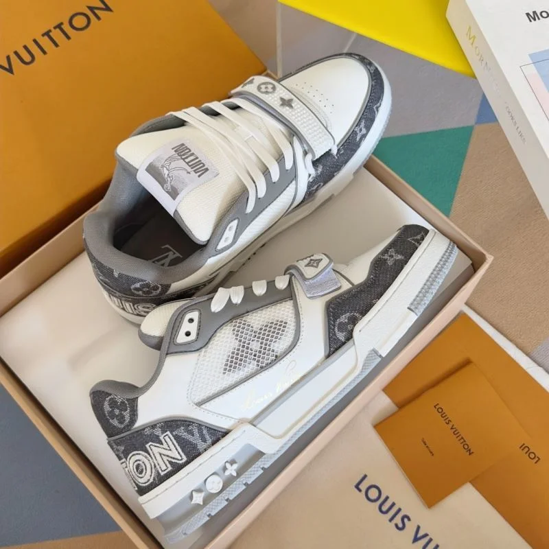Reasonably priced Louis Vuitton Trainer Sneaker