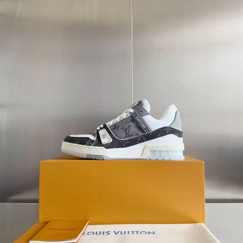 Genuine Louis Vuitton Trainer Sneaker