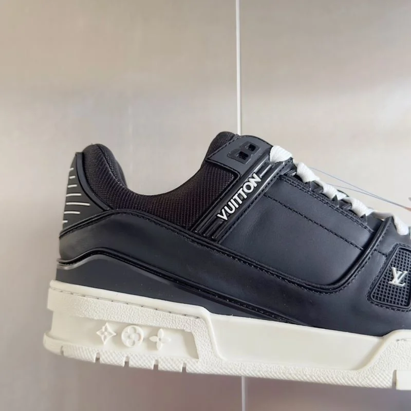 1:1 copy Louis Vuitton Trainer Sneaker