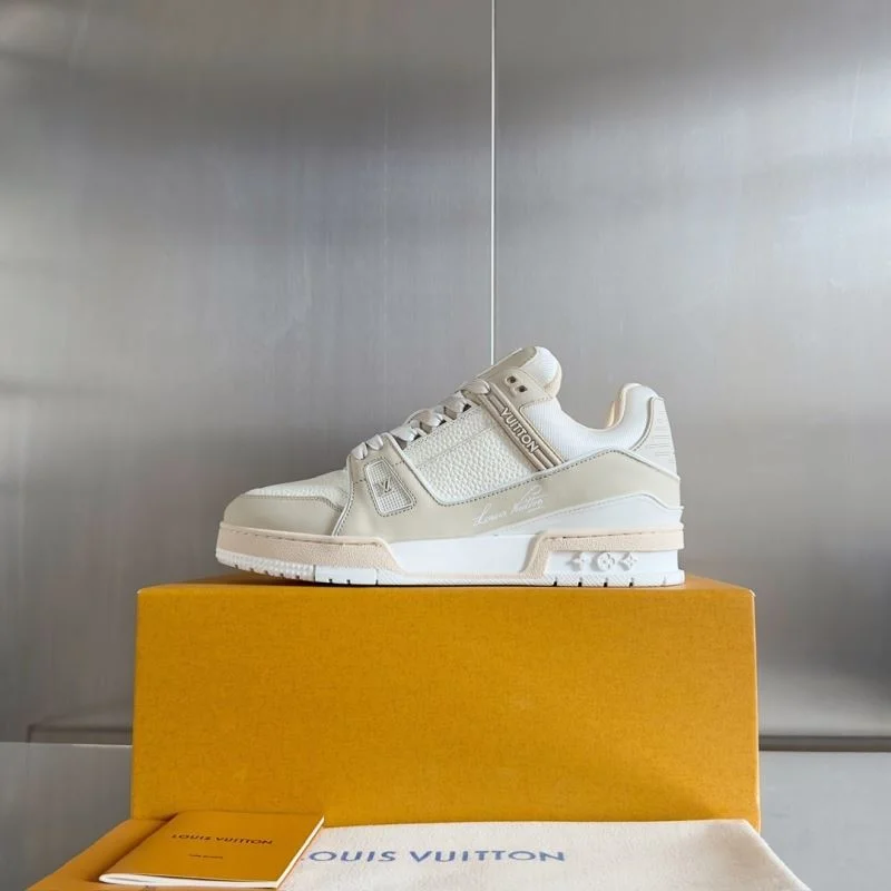 Bargain Louis Vuitton Trainer Sneaker
