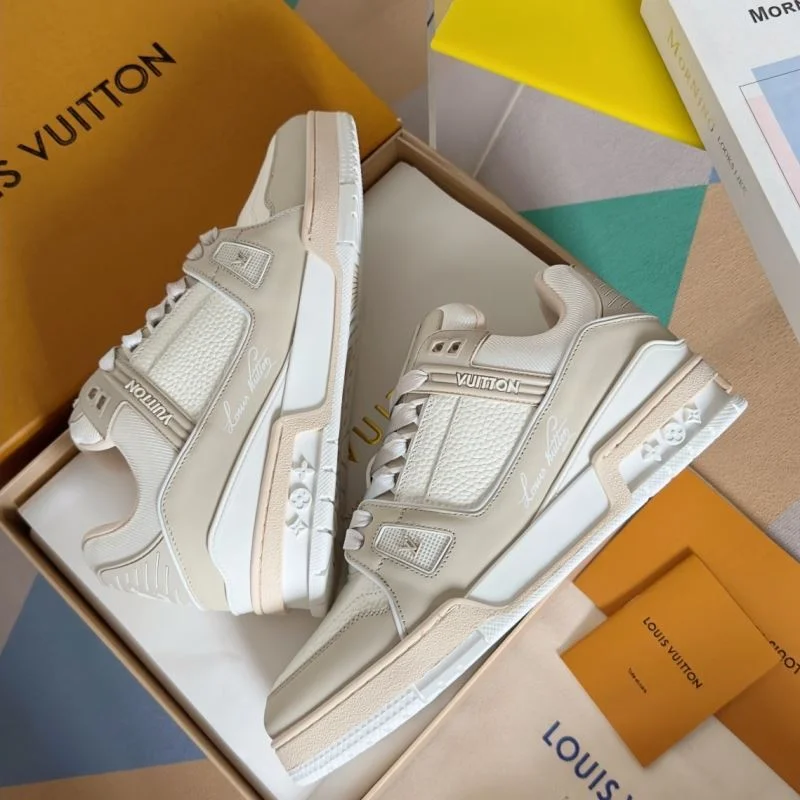 Bargain Louis Vuitton Trainer Sneaker
