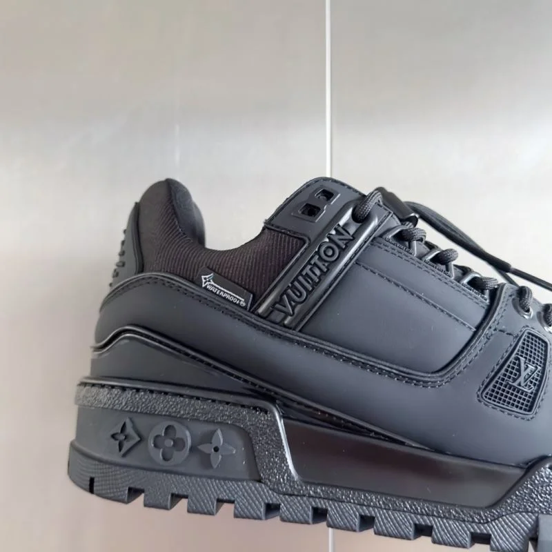 Precise copy Louis Vuitton Trainer Sneaker