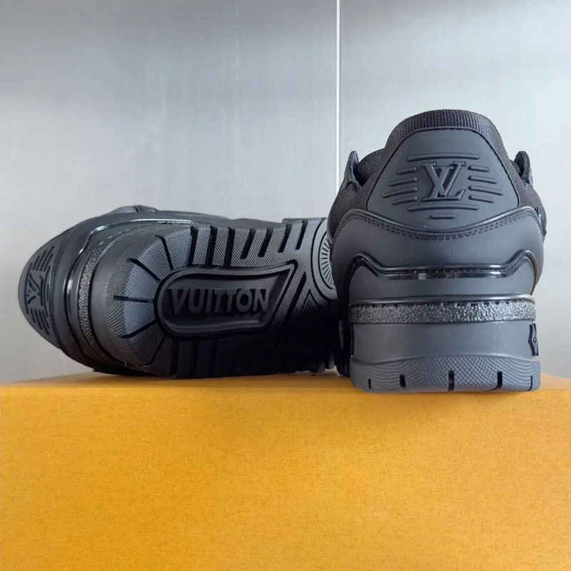 Precise copy Louis Vuitton Trainer Sneaker