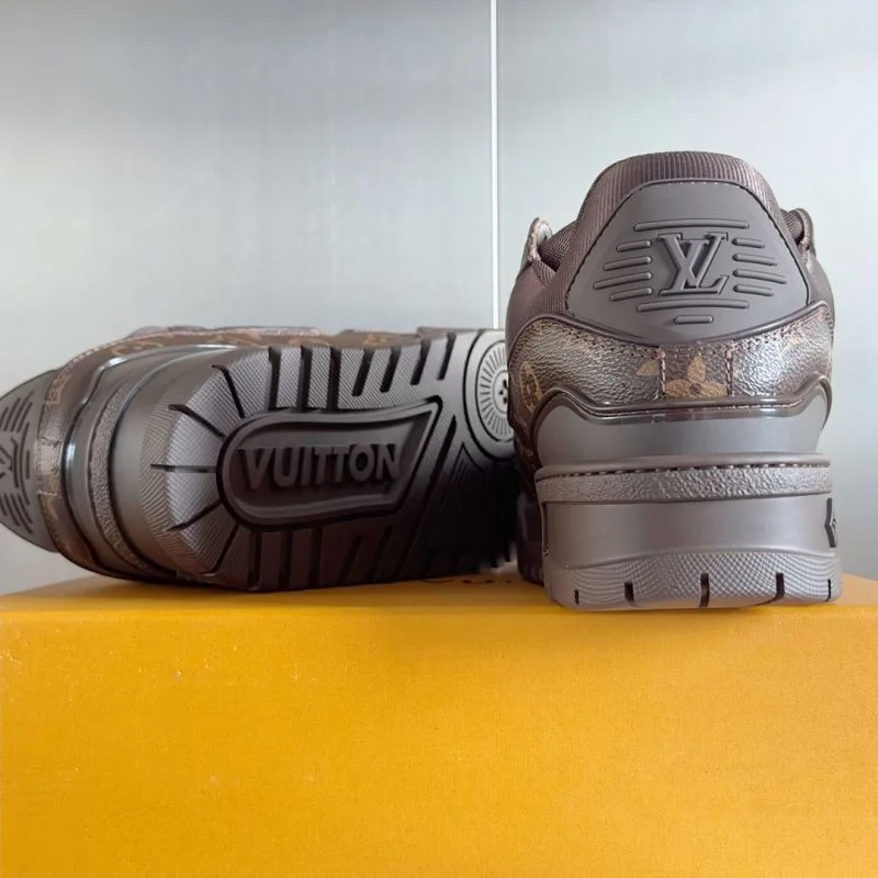 Factory-made Louis Vuitton Trainer Sneaker
