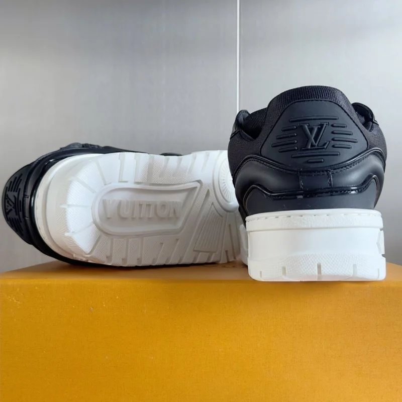 Genuine Louis Vuitton Trainer Sneaker