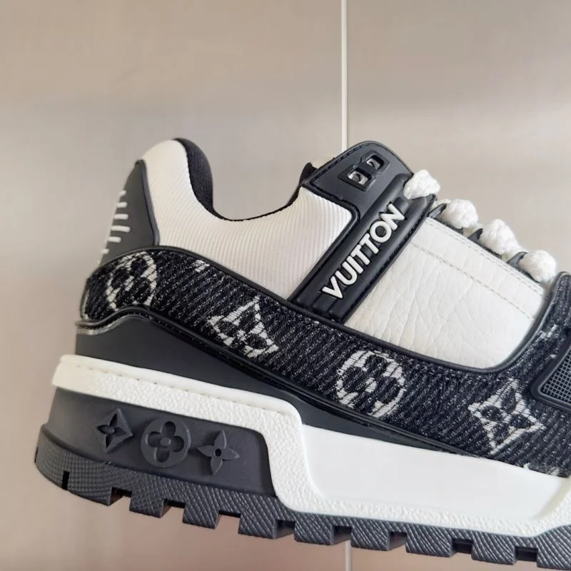 High fidelity Louis Vuitton Trainer Sneaker