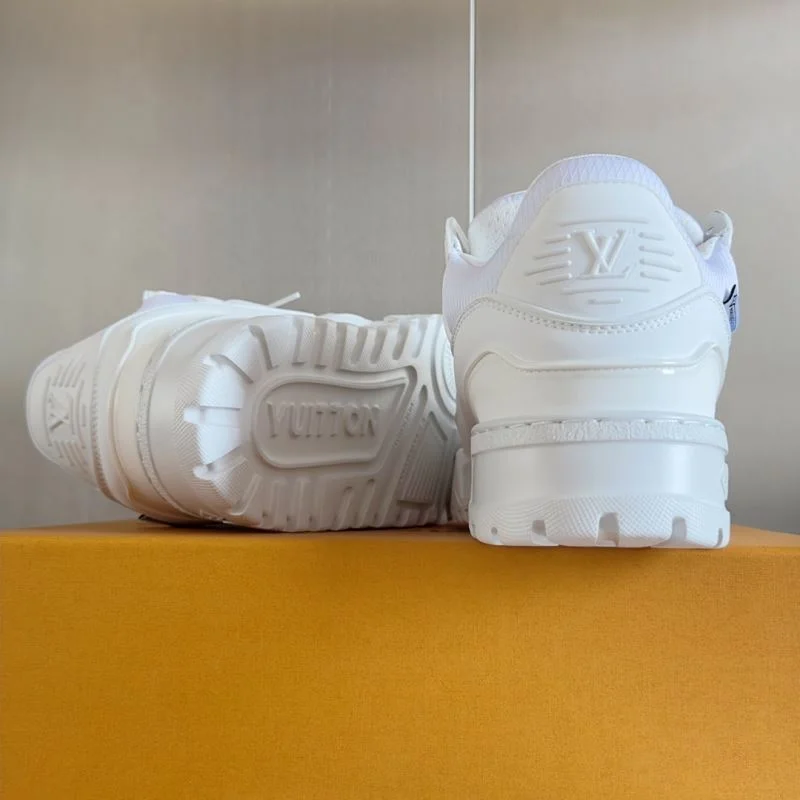 Reasonably priced Louis Vuitton Trainer Sneaker