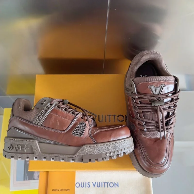 Top mirror Louis Vuitton Trainer Sneaker