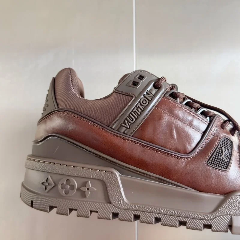 Top mirror Louis Vuitton Trainer Sneaker