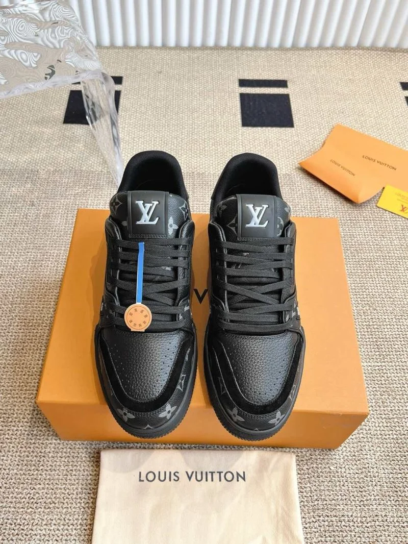 Louis Vuitton Trainer Sneaker