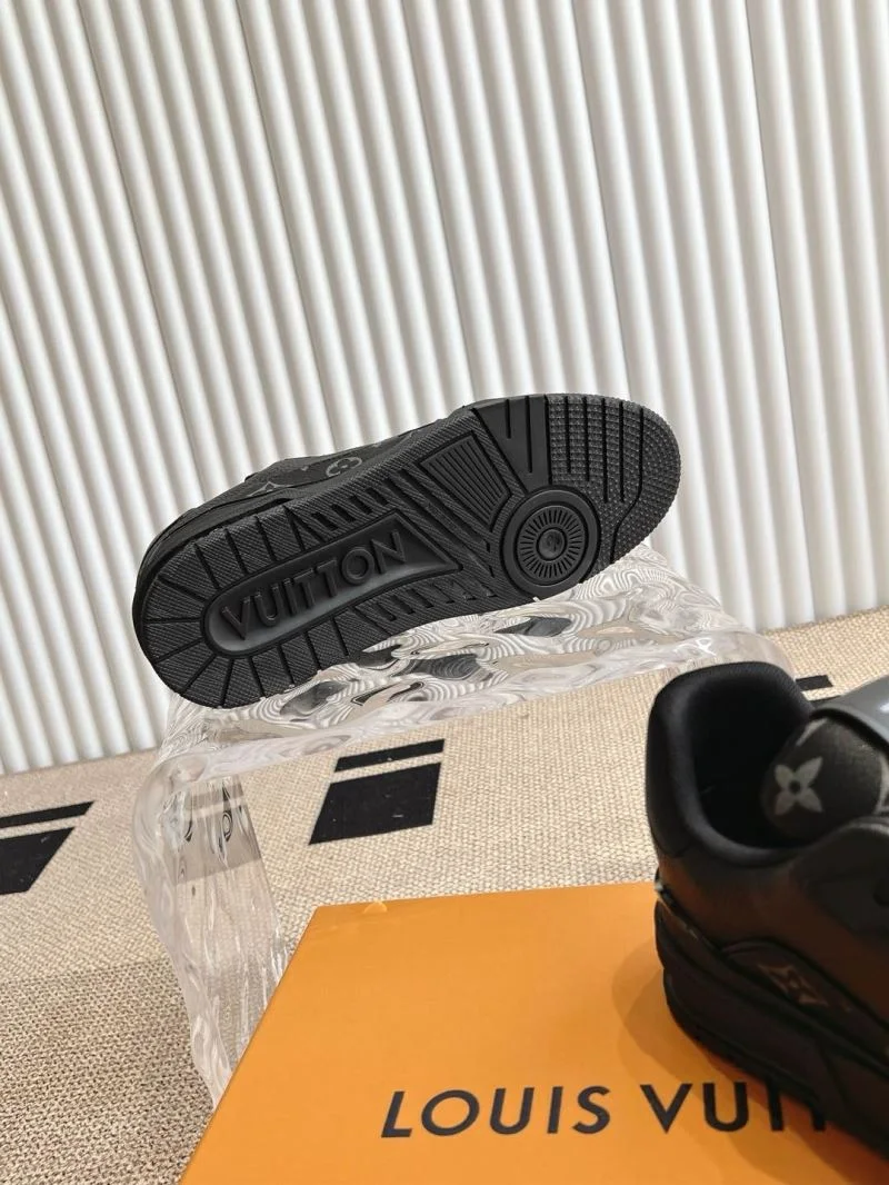 Indistinguishable Louis Vuitton Trainer Sneaker
