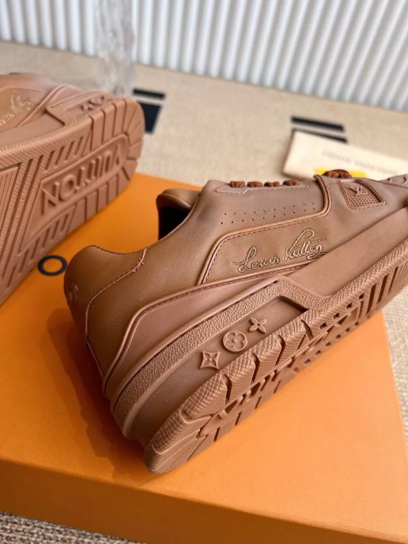Precise copy Louis Vuitton Trainer Sneaker