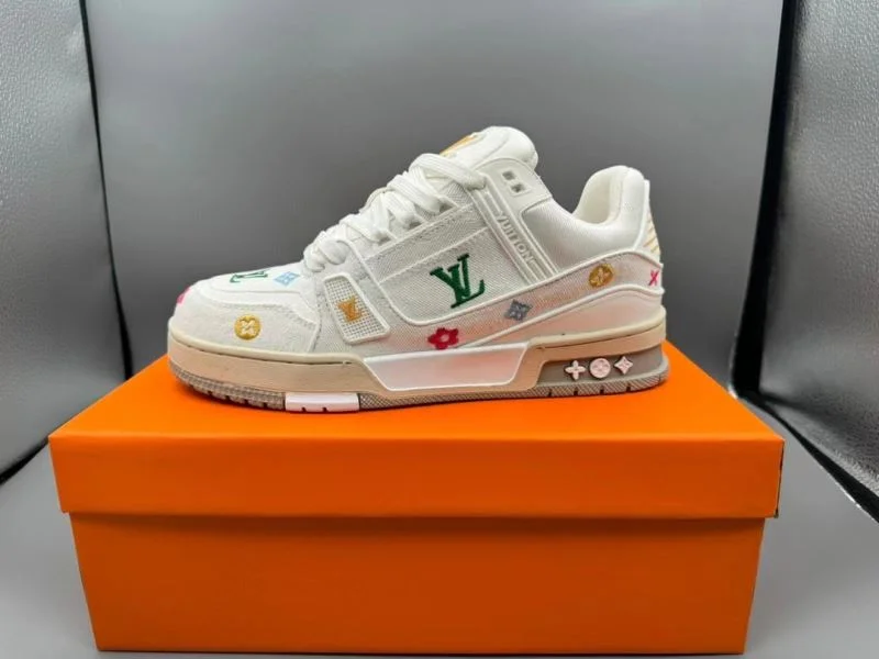 Official Louis Vuitton Trainer Sneaker