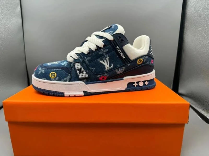 Authentic Louis Vuitton Trainer Sneaker