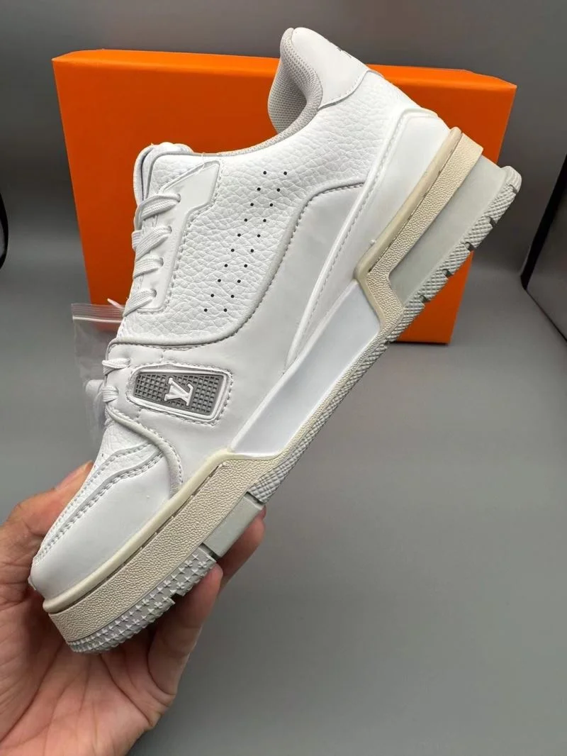 Official Louis Vuitton Trainer Sneaker
