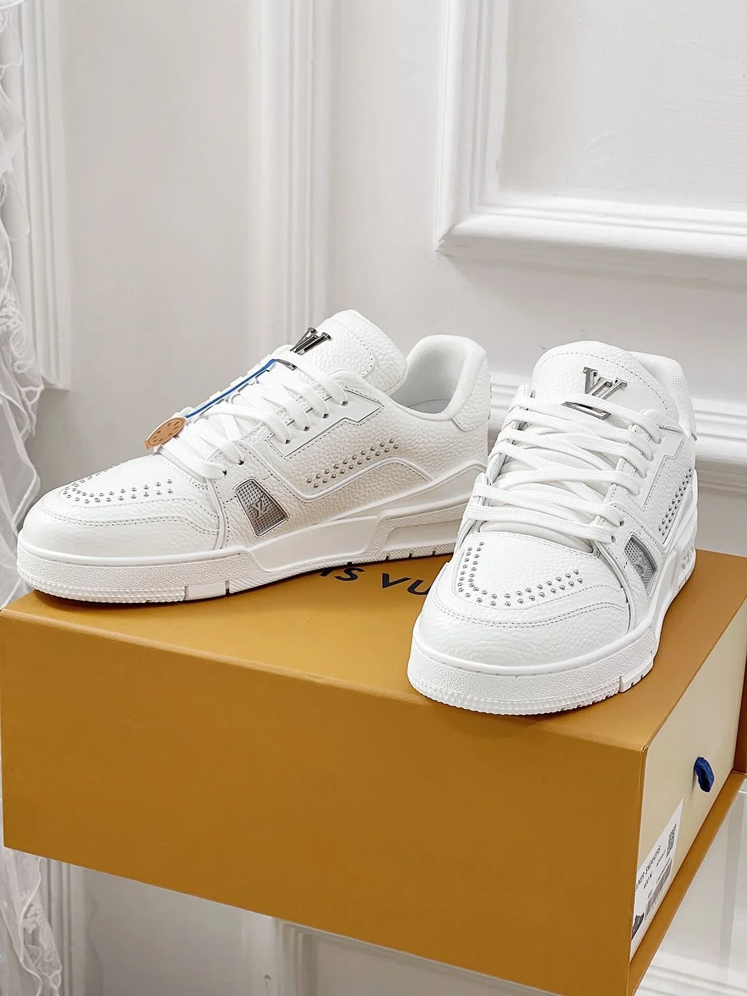Reasonably priced Louis Vuitton Trainer Sneaker