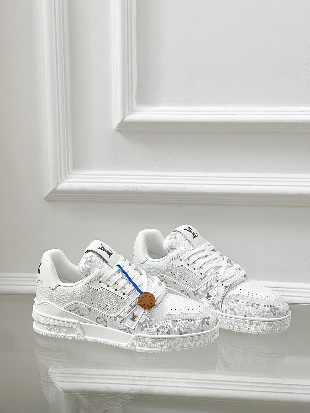 Original Louis Vuitton Trainer Sneaker