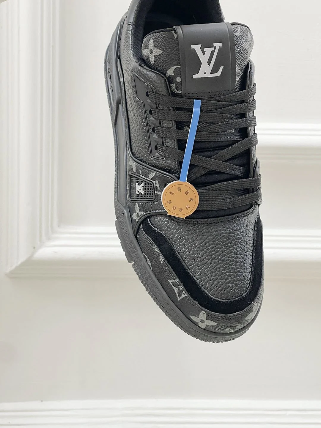 Value-priced Louis Vuitton Trainer Sneaker