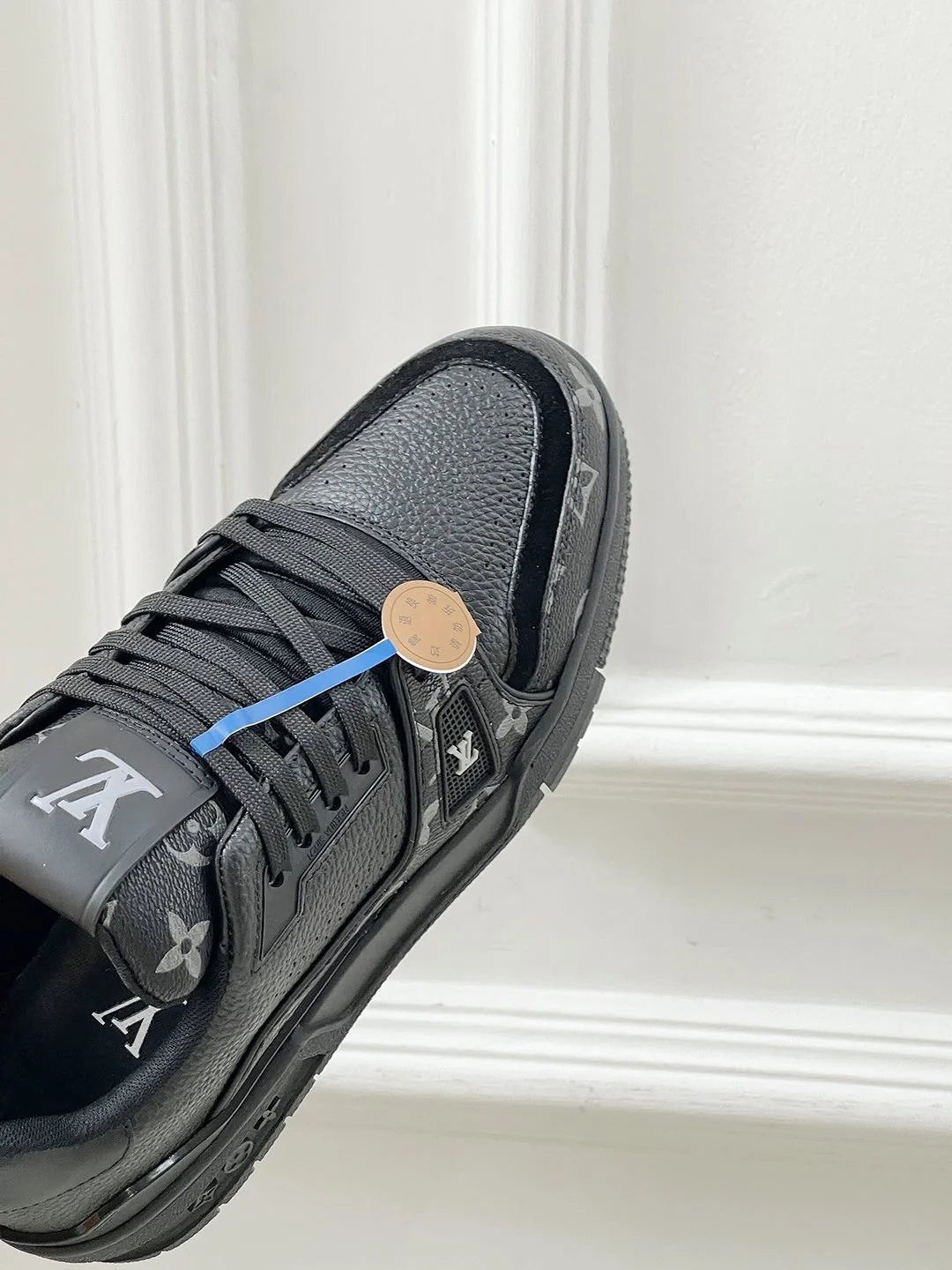 Value-priced Louis Vuitton Trainer Sneaker