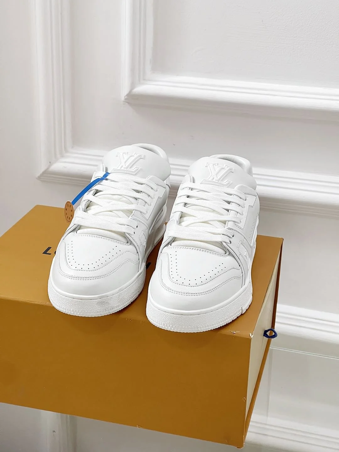 Discounted Louis Vuitton Trainer Sneaker