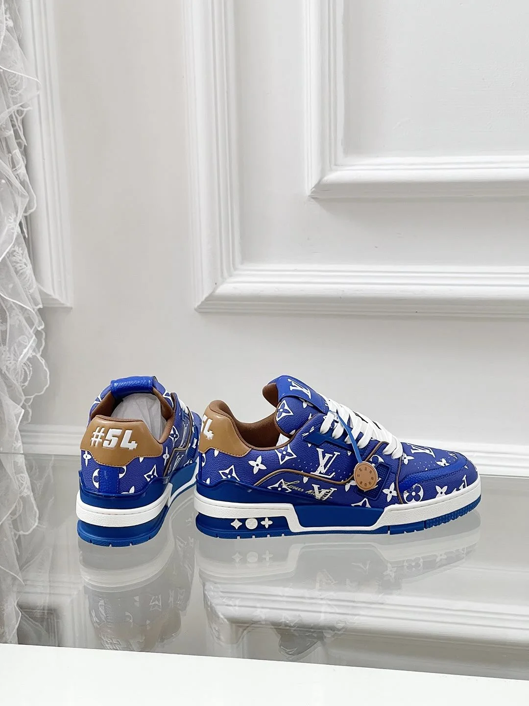 Economical Louis Vuitton Trainer Sneaker