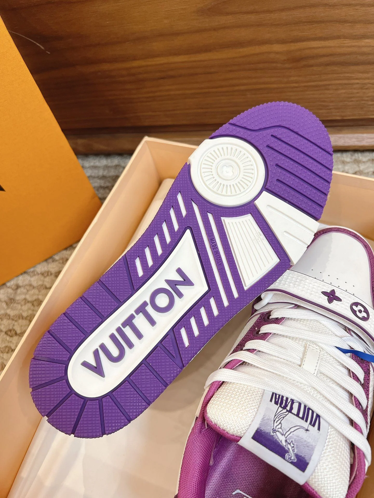 Precise copy Louis Vuitton Trainer Sneaker