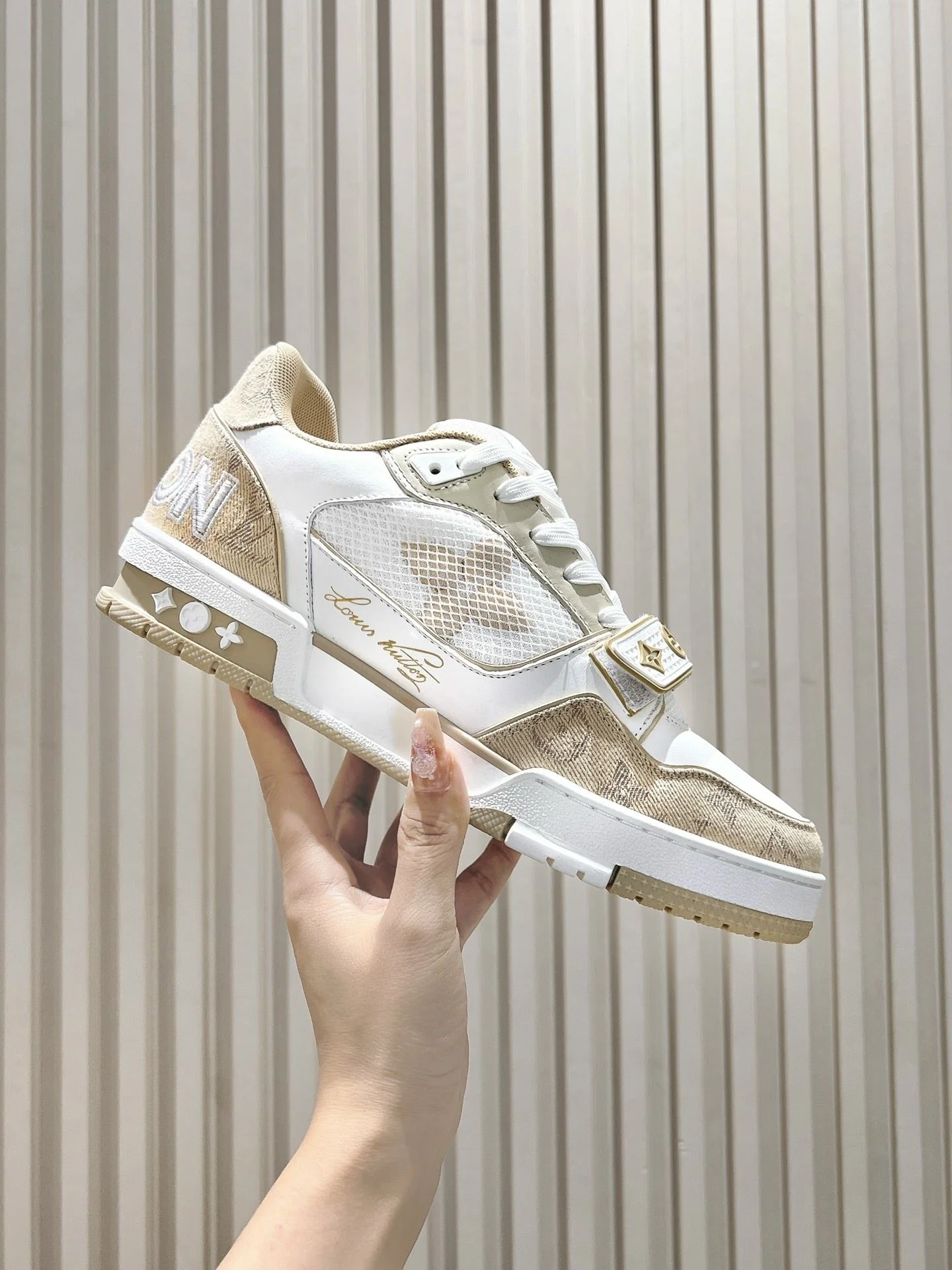 Louis Vuitton Trainer Sneaker
