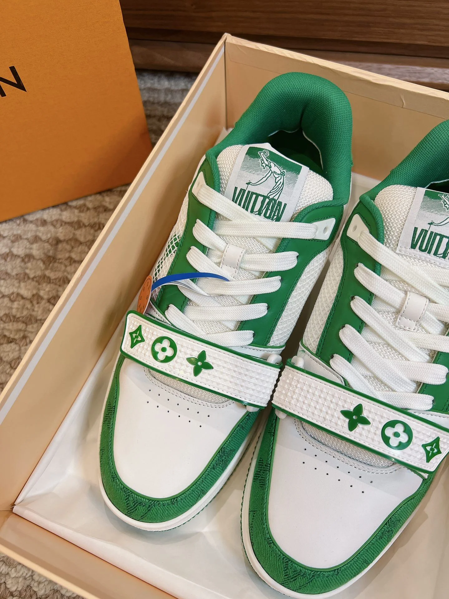 Low-cost Louis Vuitton Trainer Sneaker