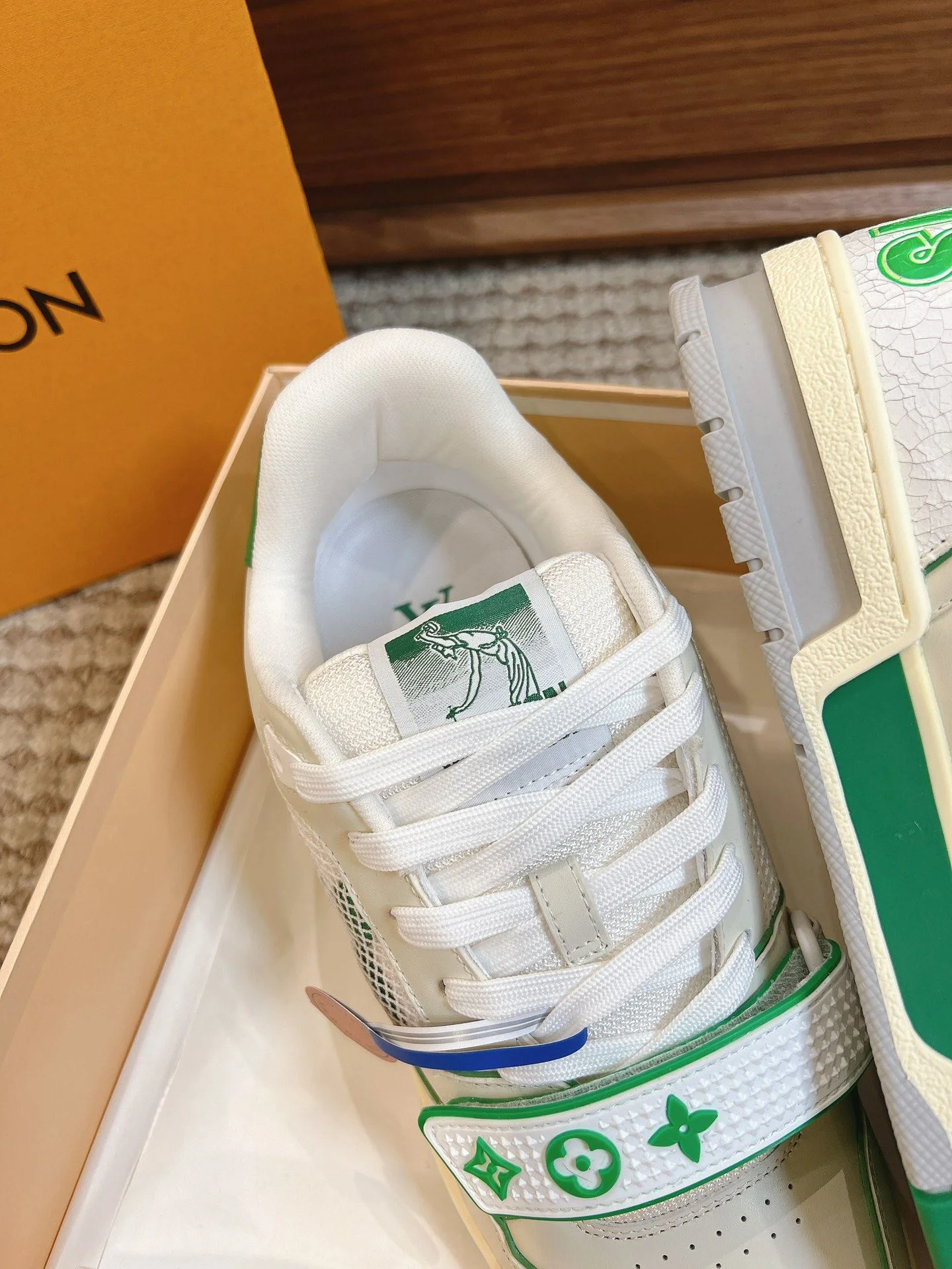 Factory-made Louis Vuitton Trainer Sneaker