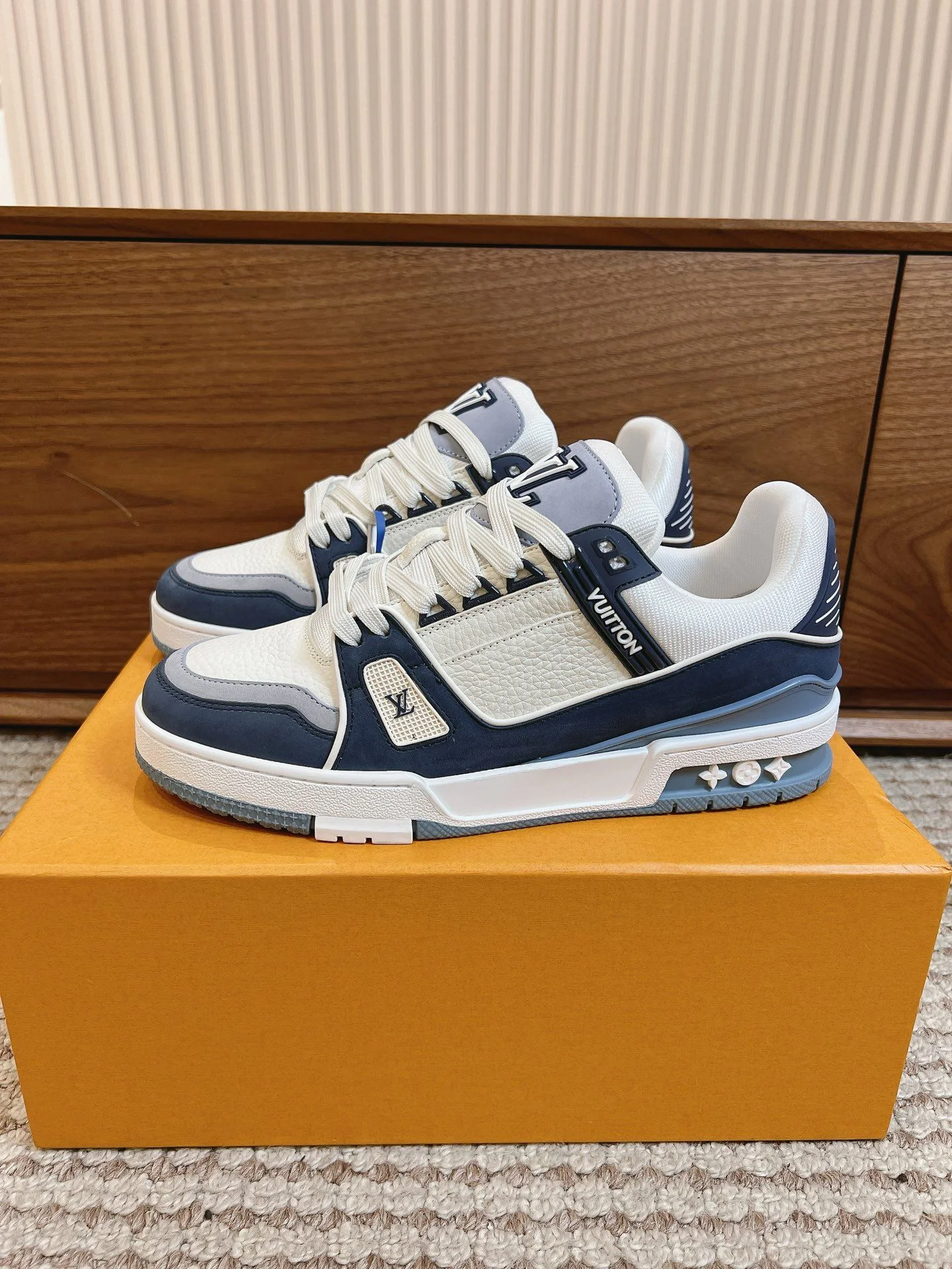 Genuine Louis Vuitton Trainer Sneaker