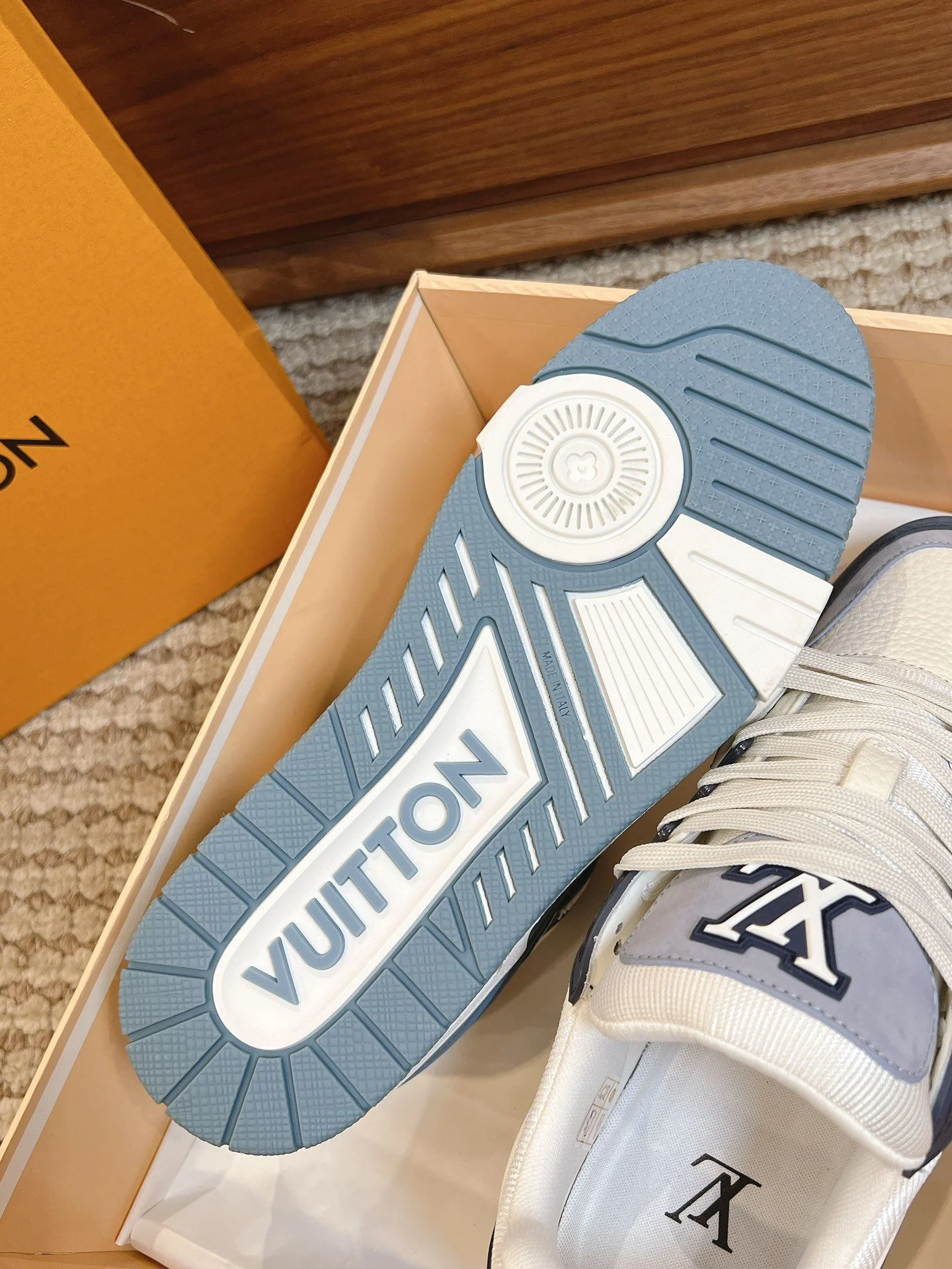 Genuine Louis Vuitton Trainer Sneaker