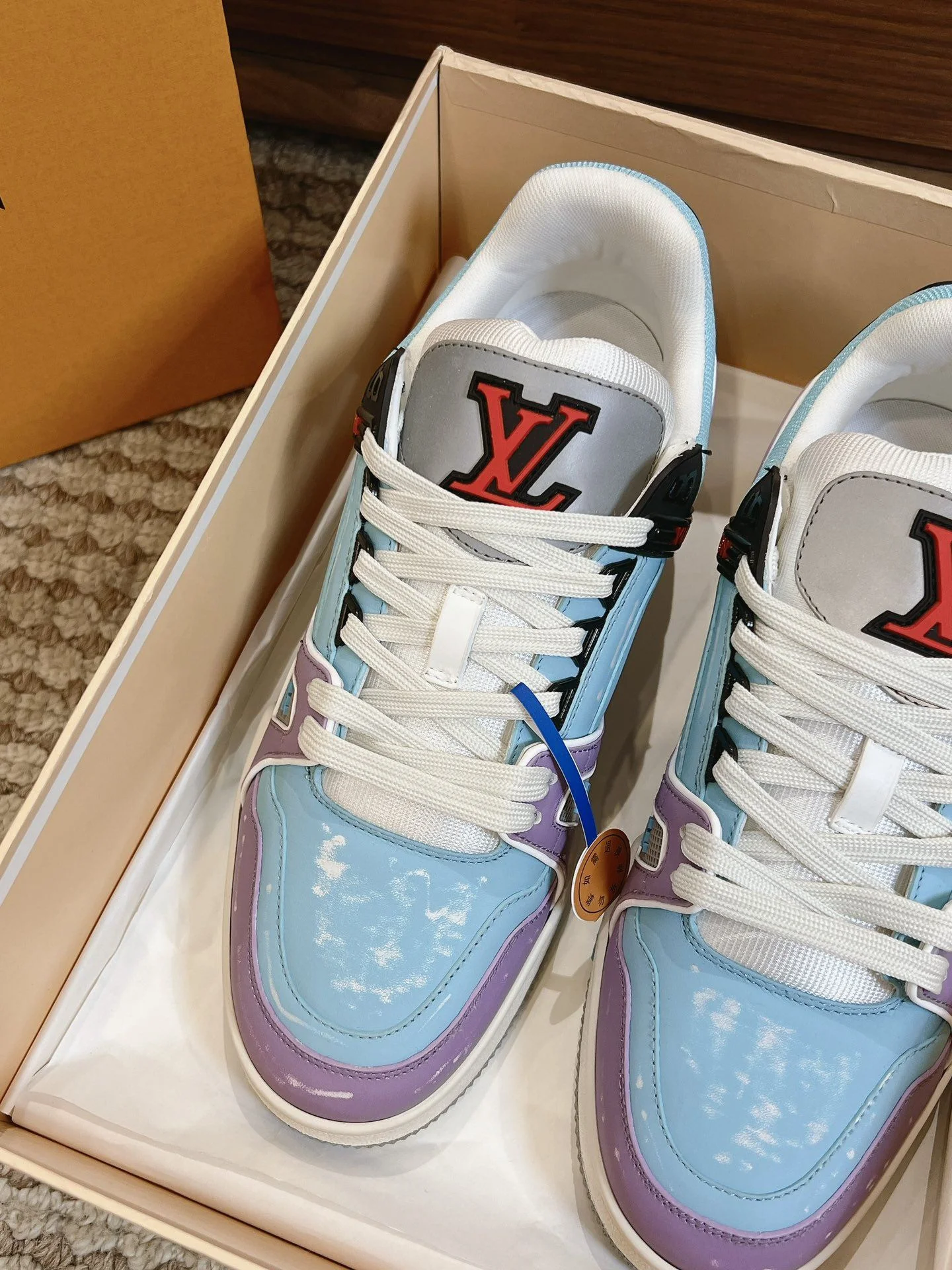 Bargain Louis Vuitton Trainer Sneaker