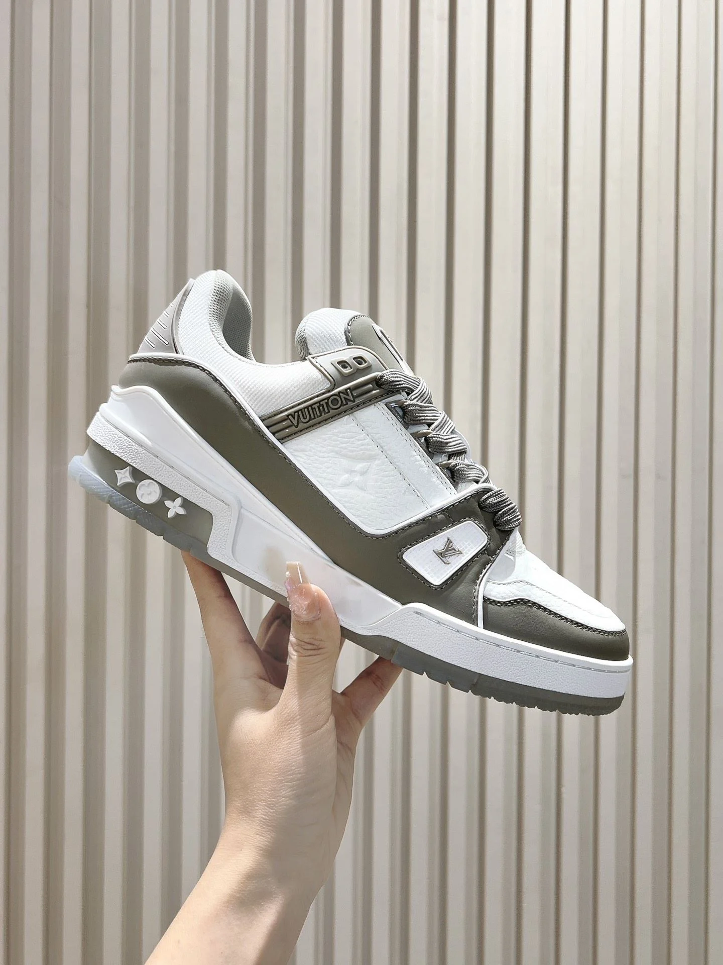 Louis Vuitton Trainer Sneaker