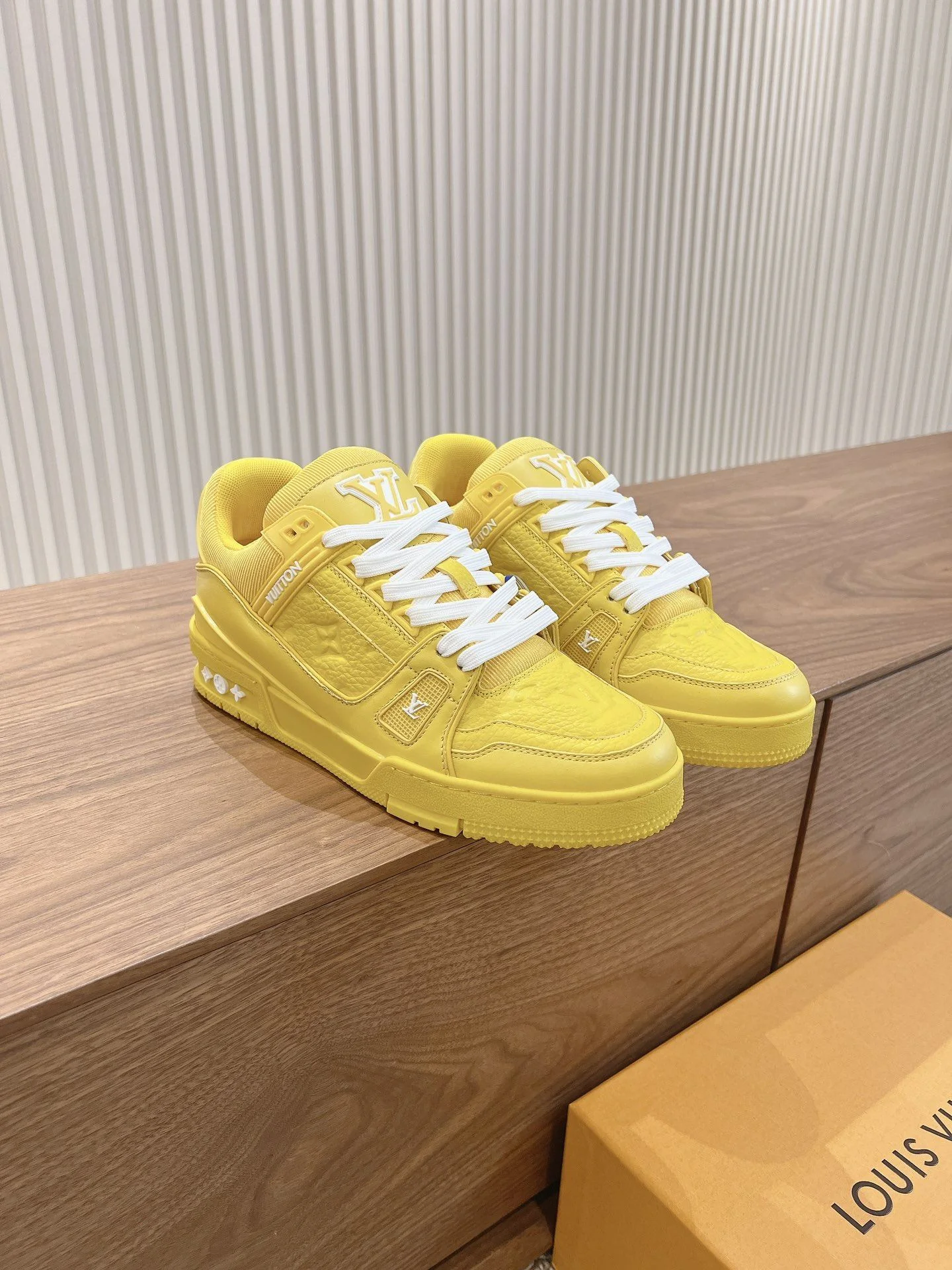 Reasonably priced Louis Vuitton Trainer Sneaker