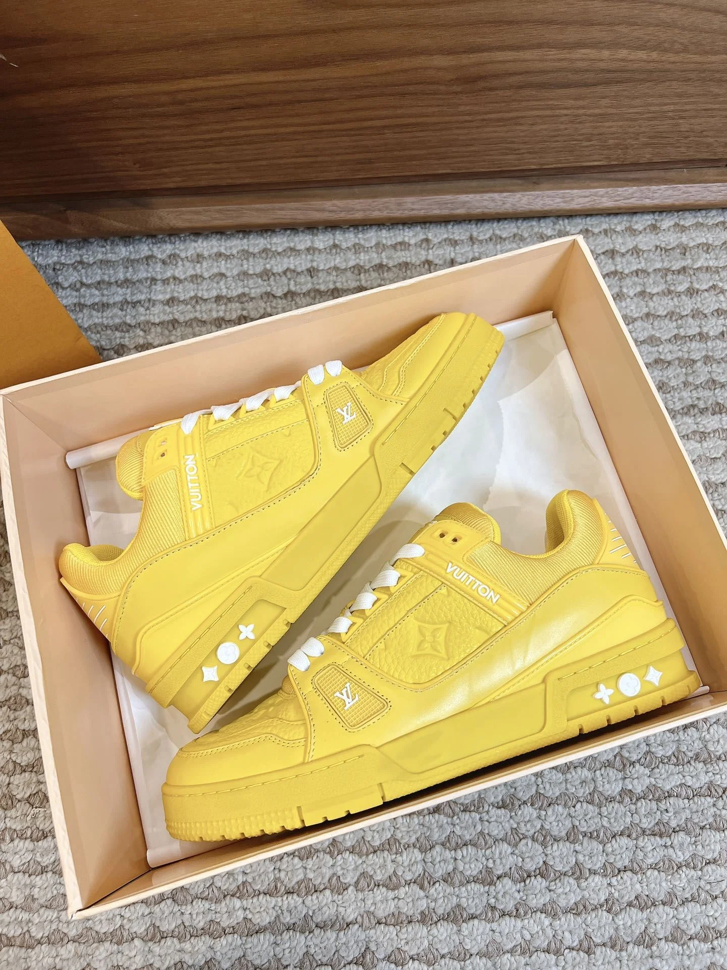 Reasonably priced Louis Vuitton Trainer Sneaker