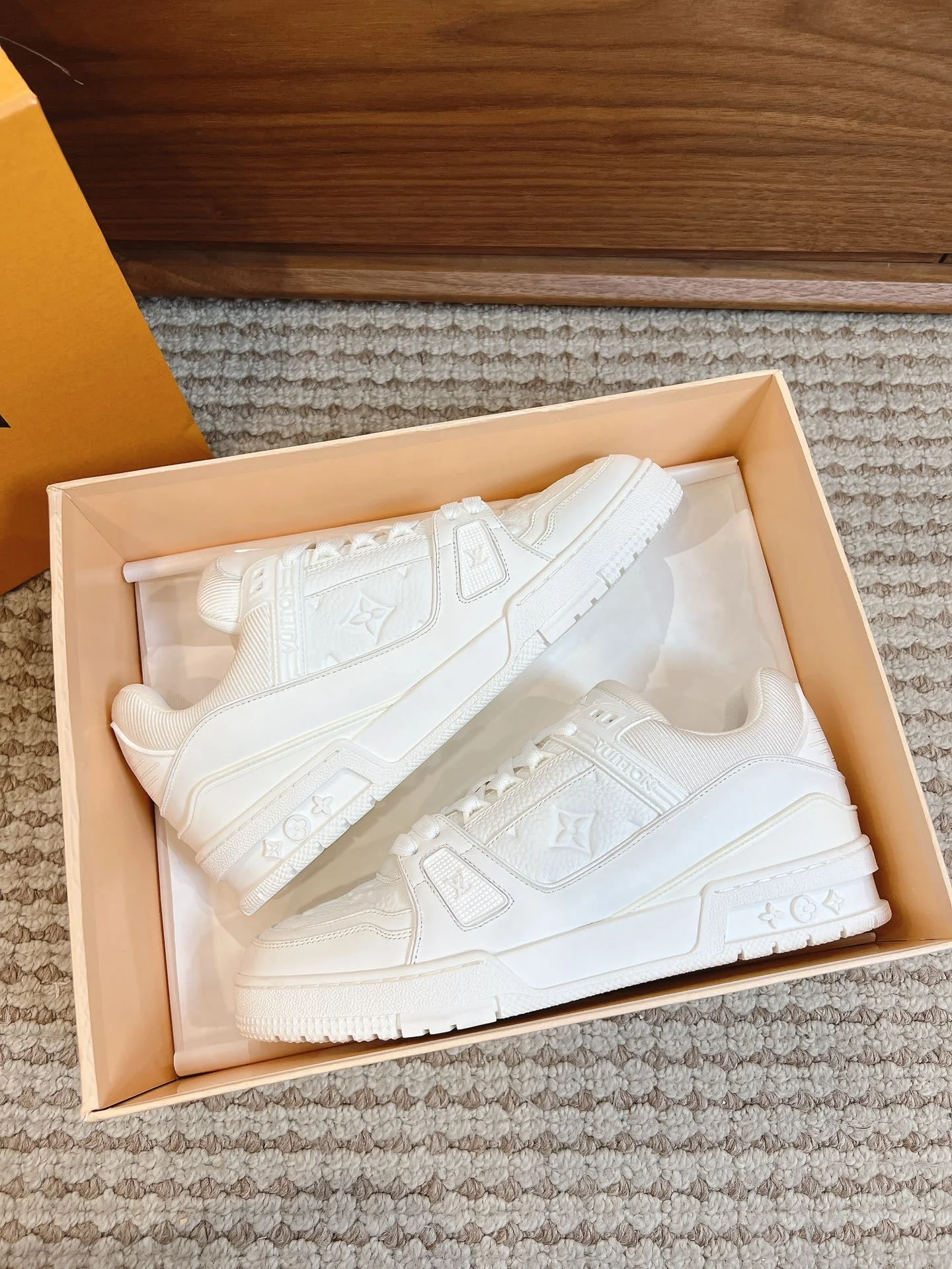 Discounted Louis Vuitton Trainer Sneaker
