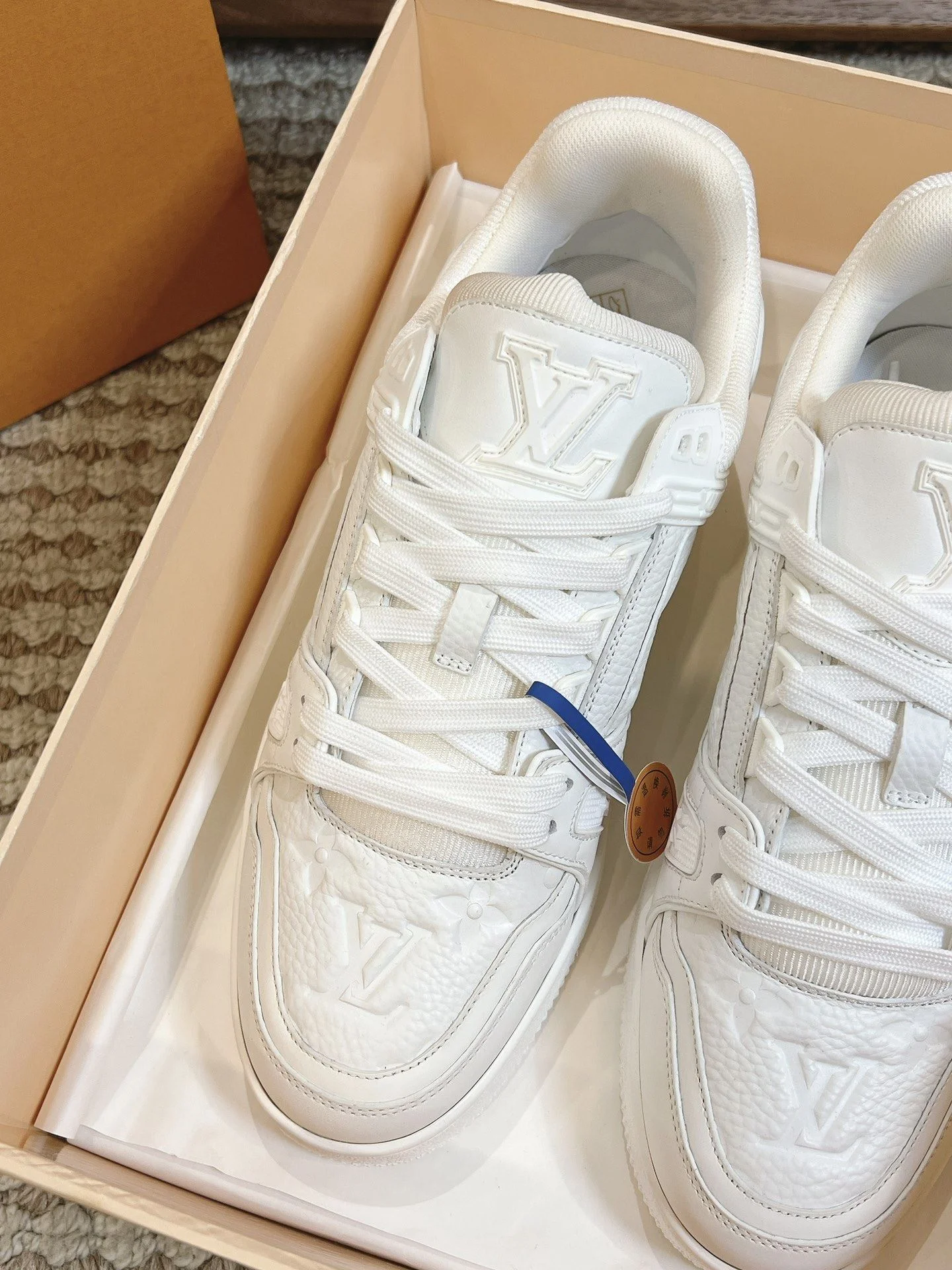Discounted Louis Vuitton Trainer Sneaker