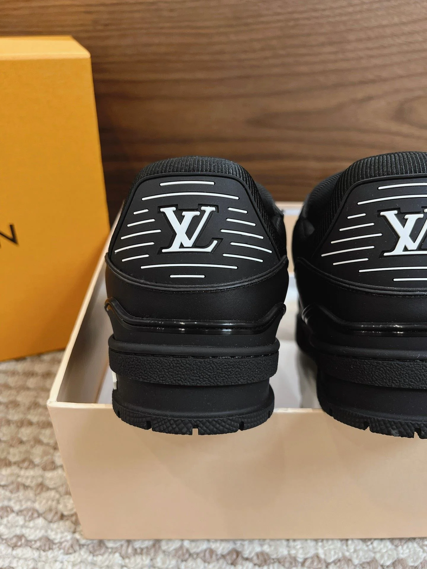 Cut-rate Louis Vuitton Trainer Sneaker