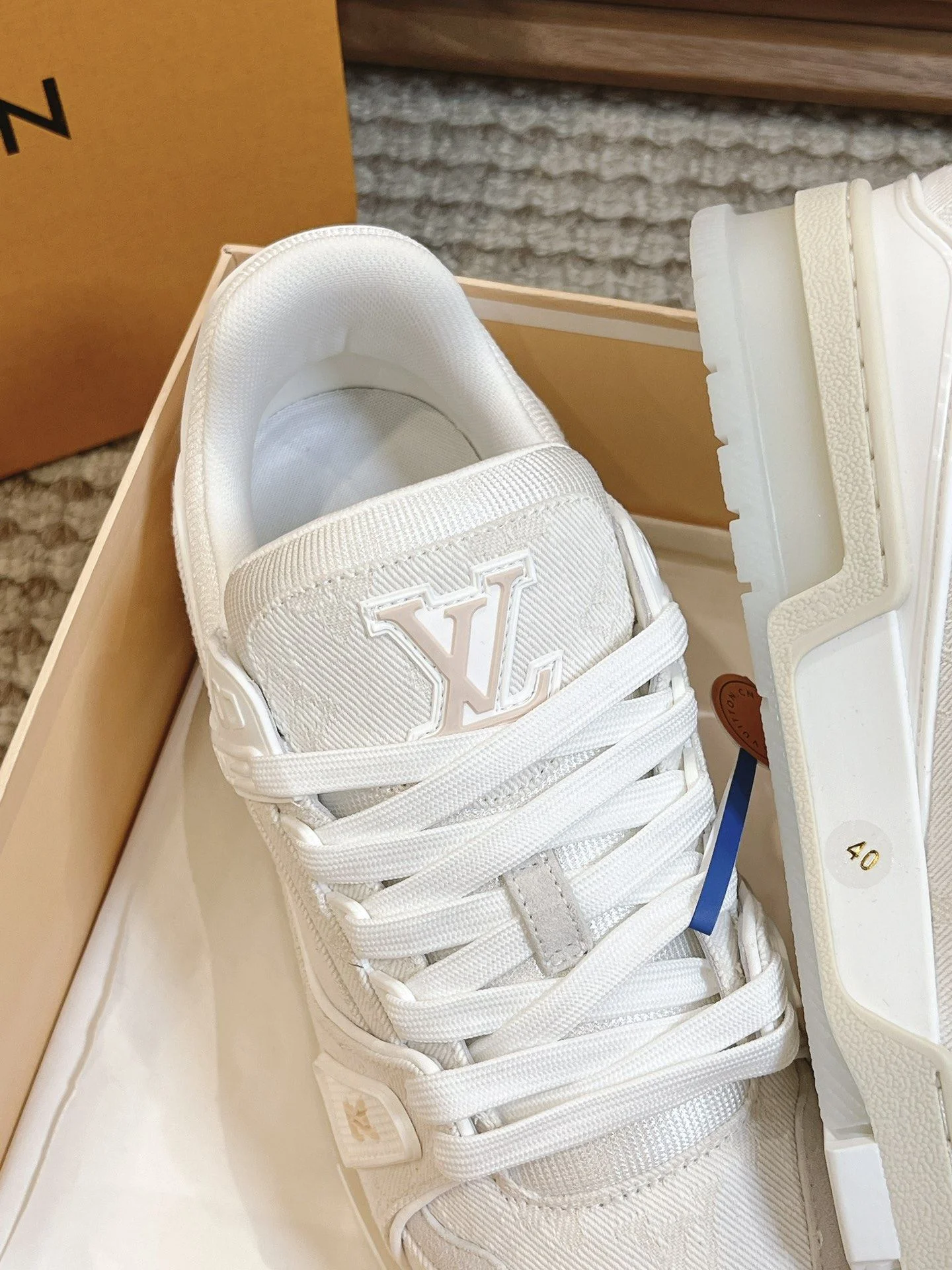 Discounted Louis Vuitton Trainer Sneaker