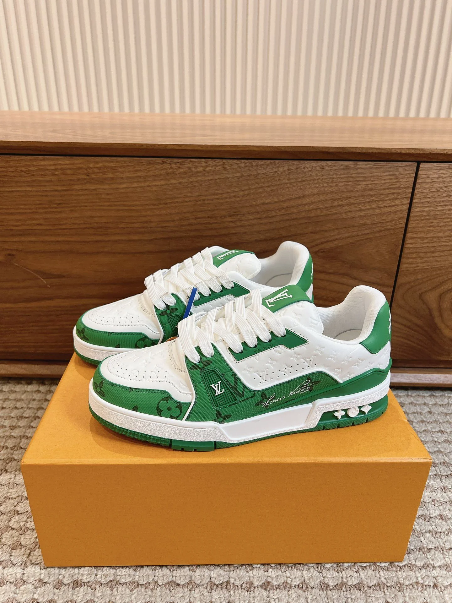 Low-cost Louis Vuitton Trainer Sneaker