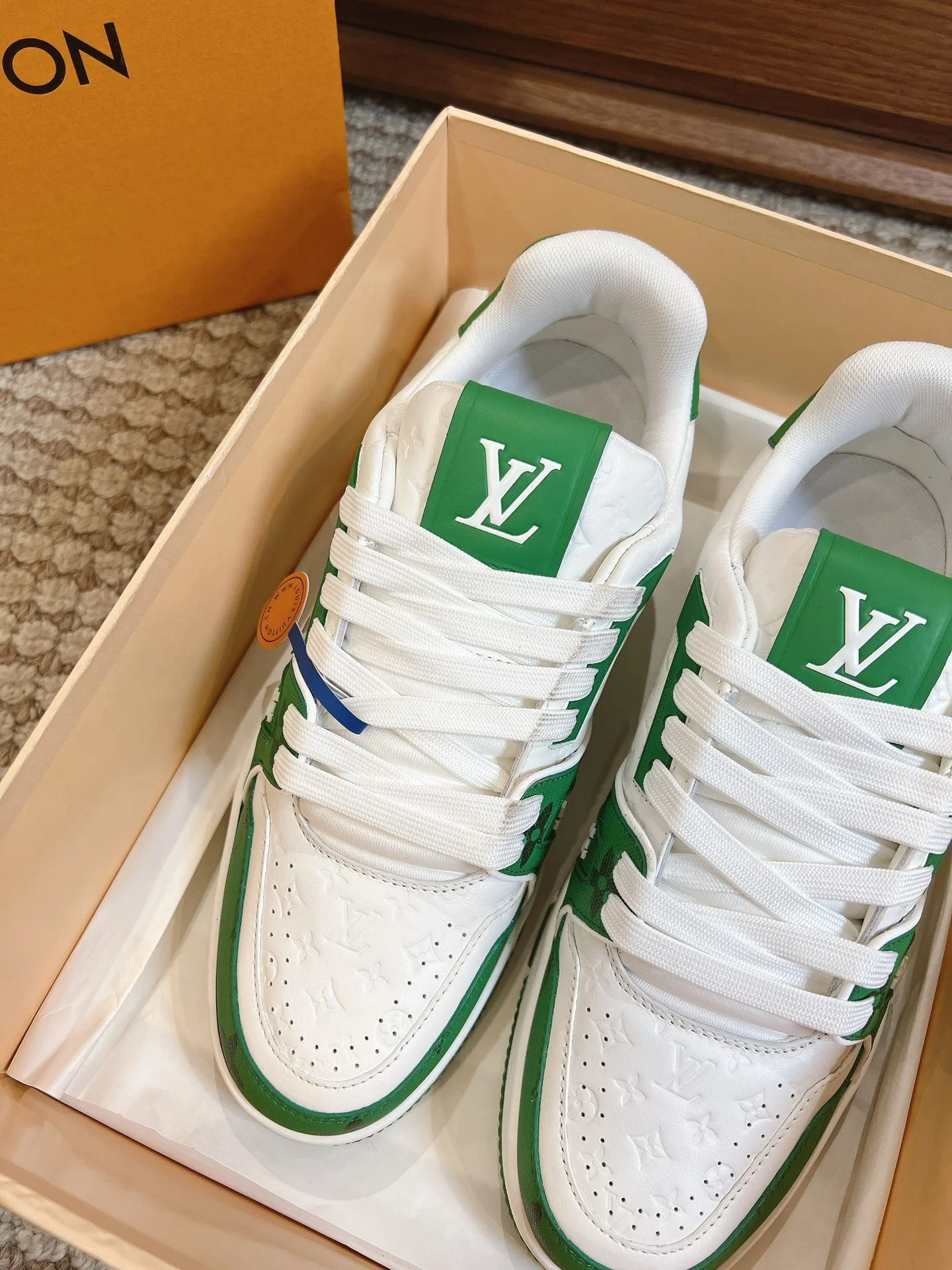 Low-cost Louis Vuitton Trainer Sneaker