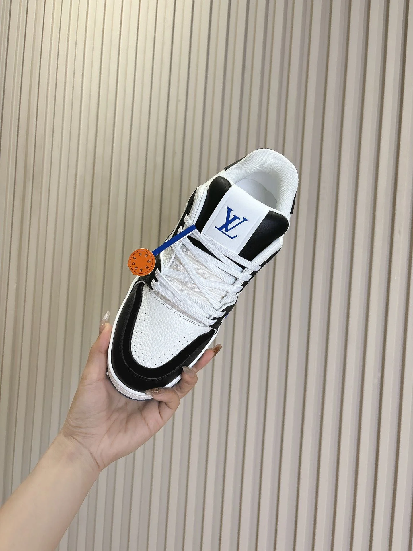 Top mirror Louis Vuitton Trainer Sneaker