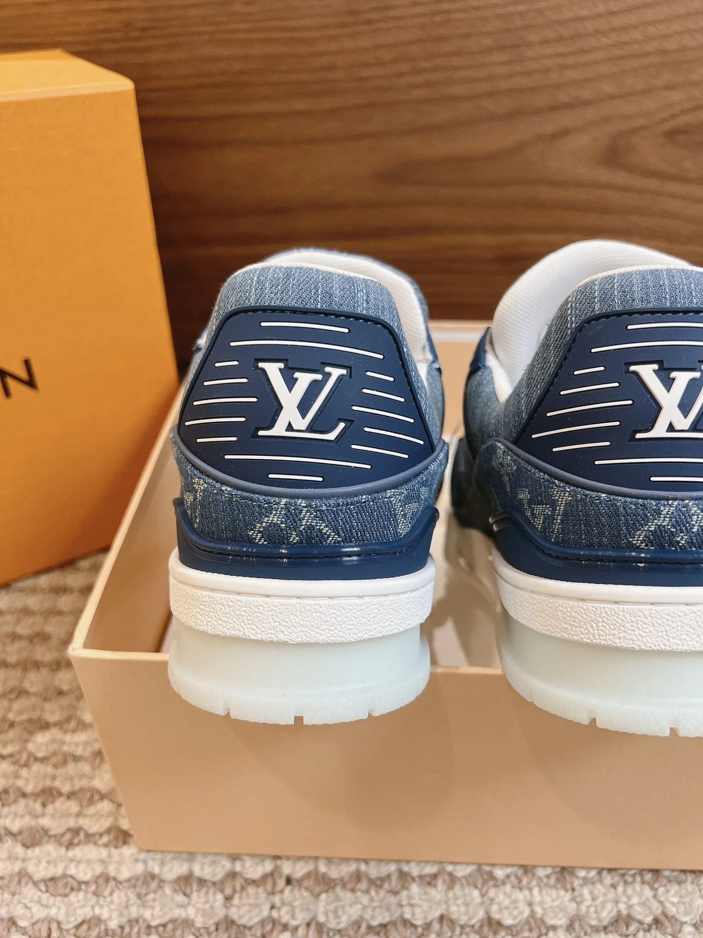 Cut-rate Louis Vuitton Trainer Sneaker