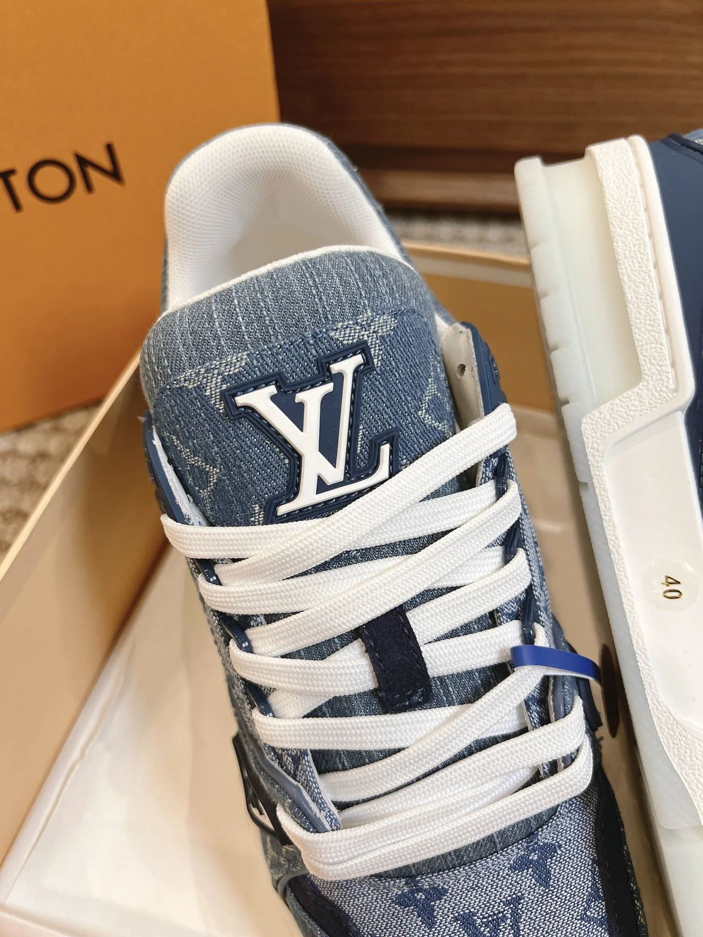 Cut-rate Louis Vuitton Trainer Sneaker
