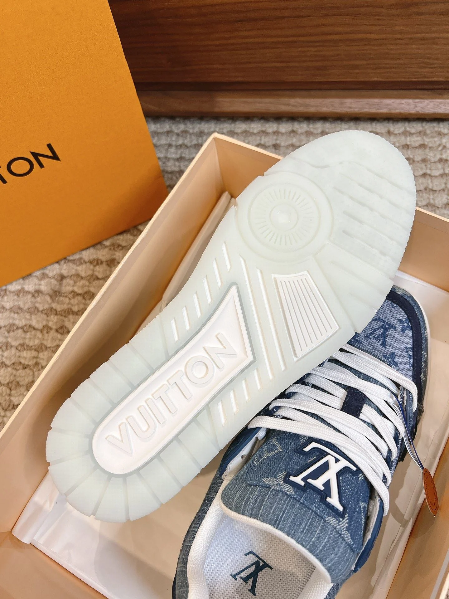 Cut-rate Louis Vuitton Trainer Sneaker